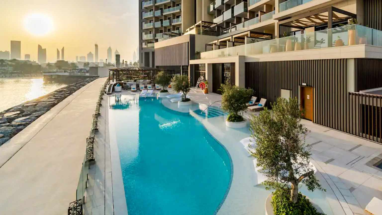 Dubai - matkat luksuksen ja loiston kaupunkiin | Tjäreborg