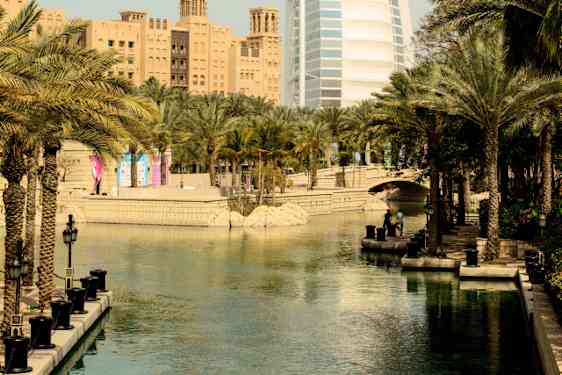 Dubai - matkat luksuksen ja loiston kaupunkiin | Tjäreborg