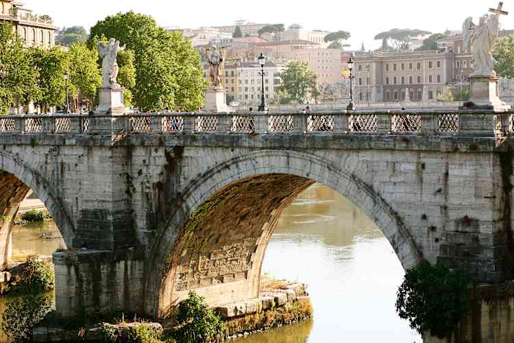 Rooman matkat - Matkat ja kaupunkilomat | Tjäreborg