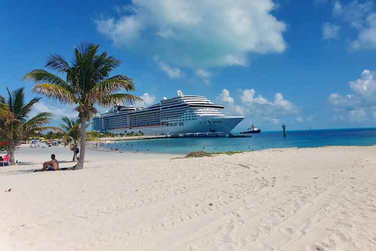 Karibian-risteily - matka merellä ja paratiisisaarilla