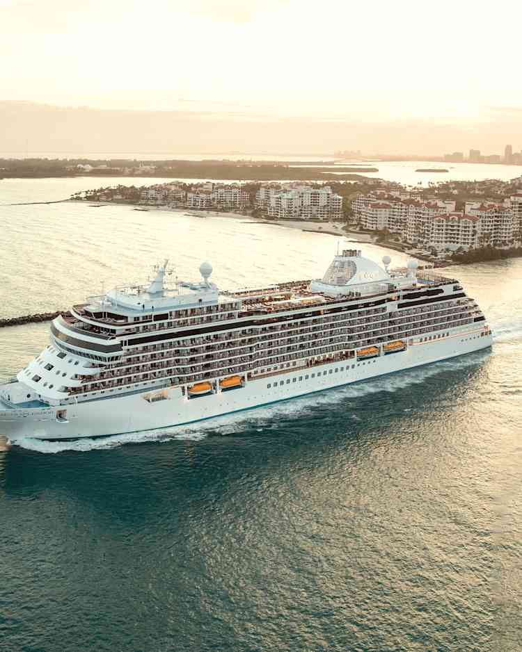 Karibian-risteily - matka merellä ja paratiisisaarilla