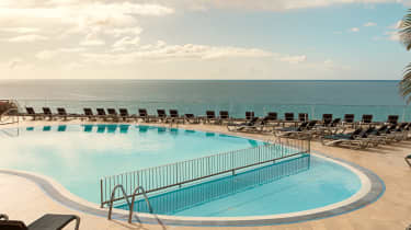 Hotelli Duas Torres, Funchal | Tjäreborg